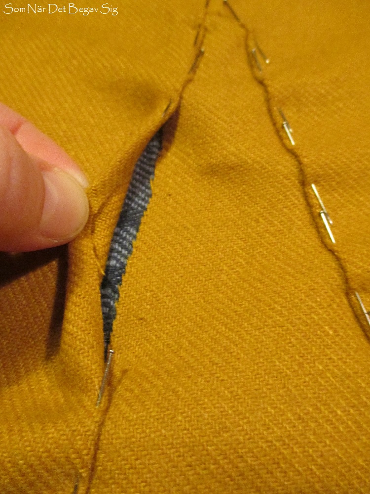 Att Sy i en Kil i en Slits – Två Metoder – Som När Det Begav Sig